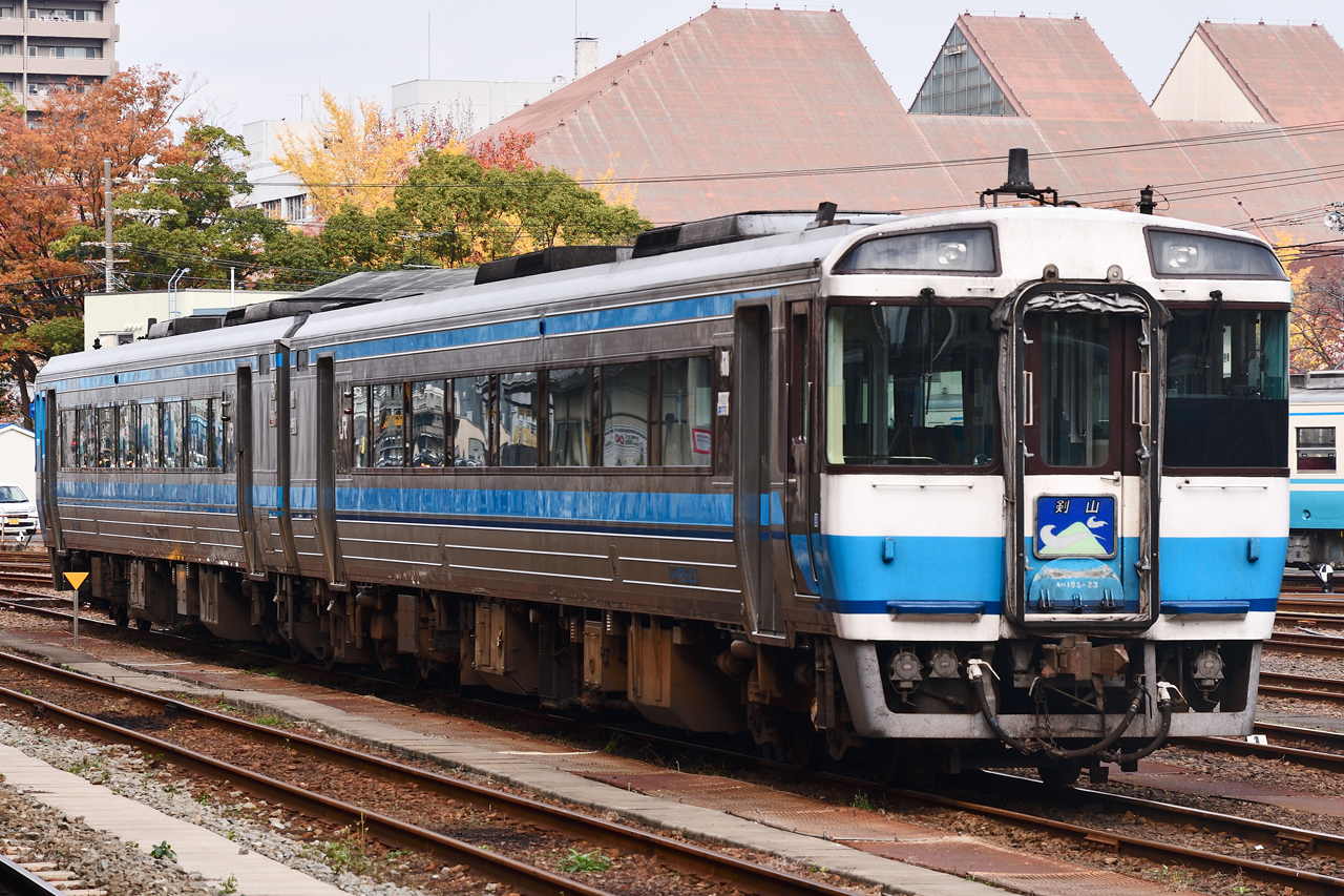 【アマレット】鉄道写真～JR四国・伊予灘ものがたり・四国まんなか千年ものがたり～